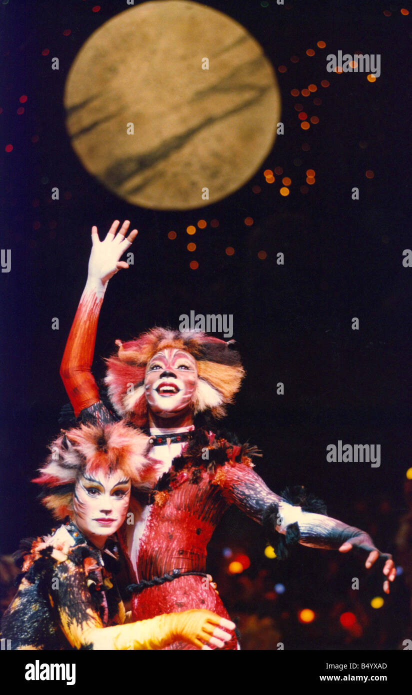 A scene from the musical Cats Stock Photo - Alamy