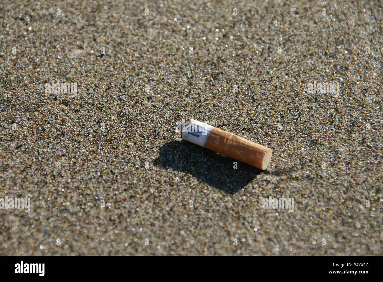 Finished cigarette hi-res stock photography and images - Alamy