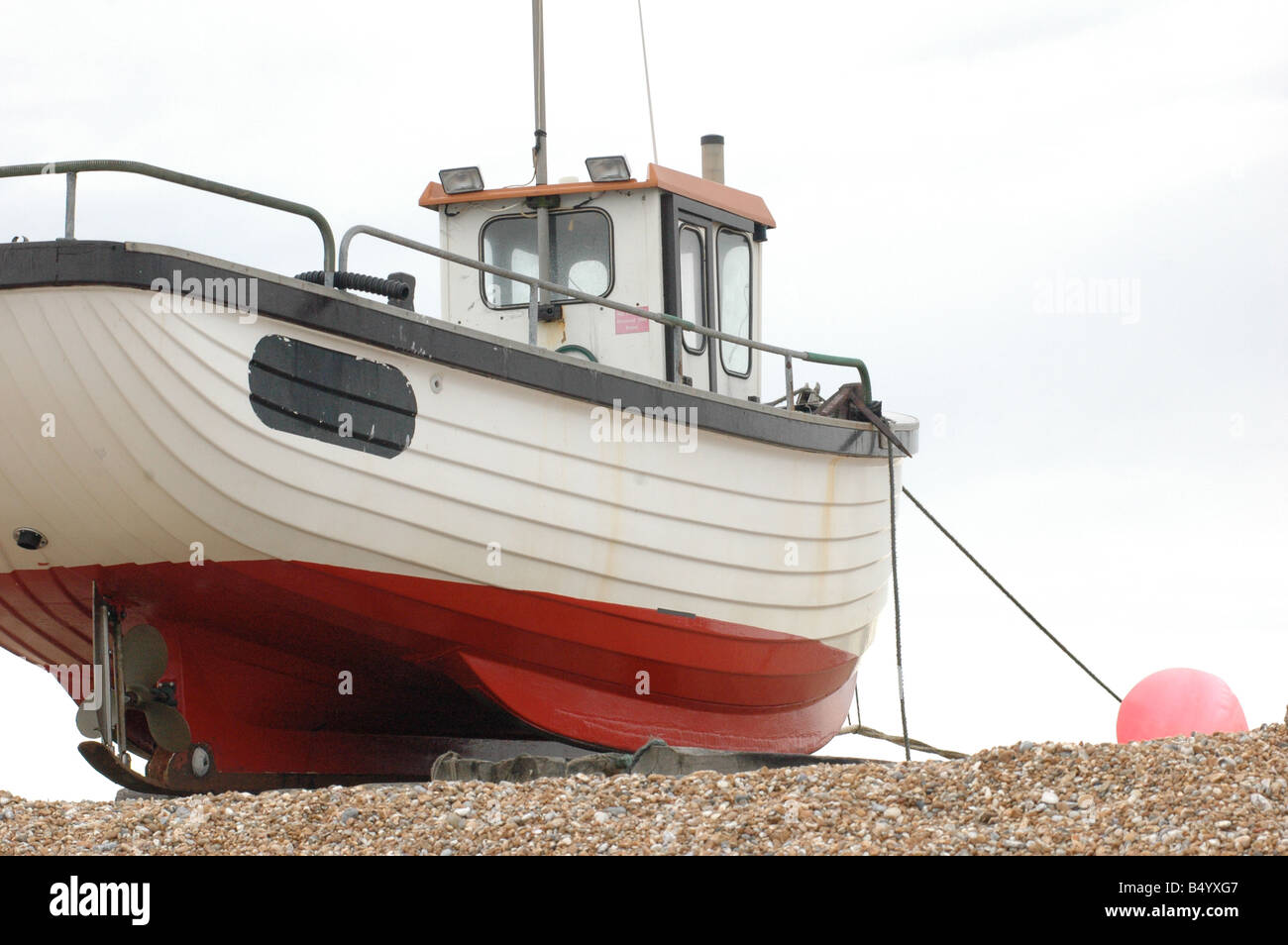 Red and White boat Stock Photo - Alamy