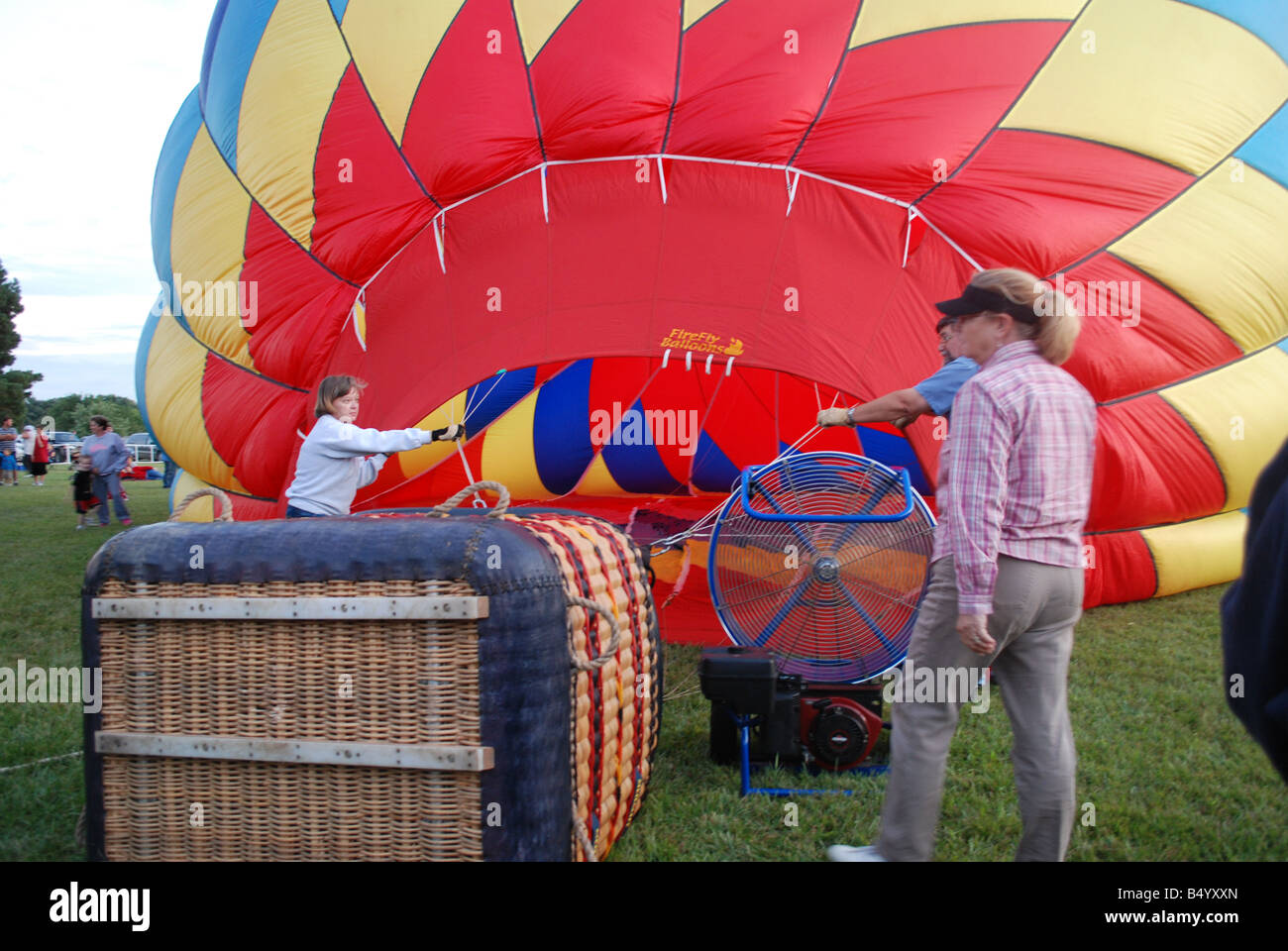 hot air balloon huff puff many Stock Photo - Alamy