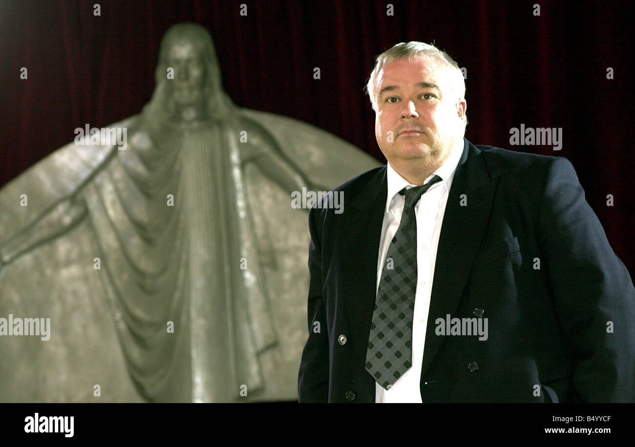 MICHAEL STARK ACTOR WHO PLAYS SINBAD AUG 2000 ON THE SET OF THE ...