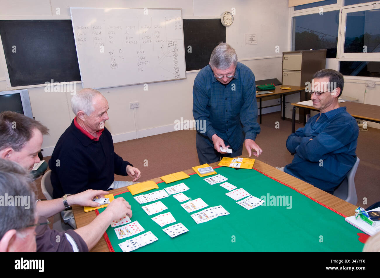 Card game bridge hi-res stock photography and images - Alamy