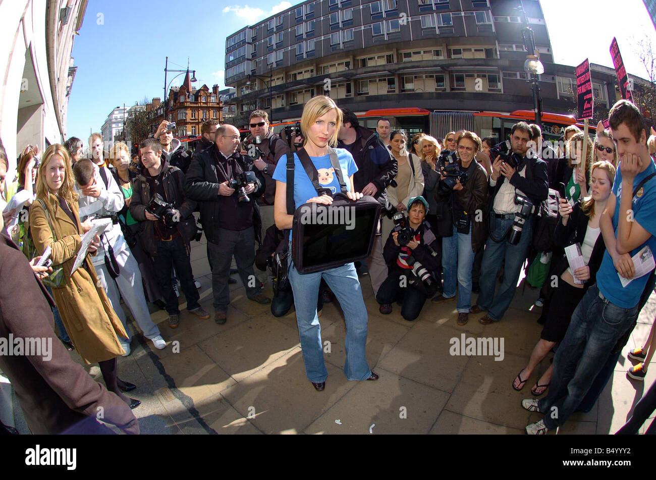 Heather mills 2007 hi-res stock photography and images - Alamy