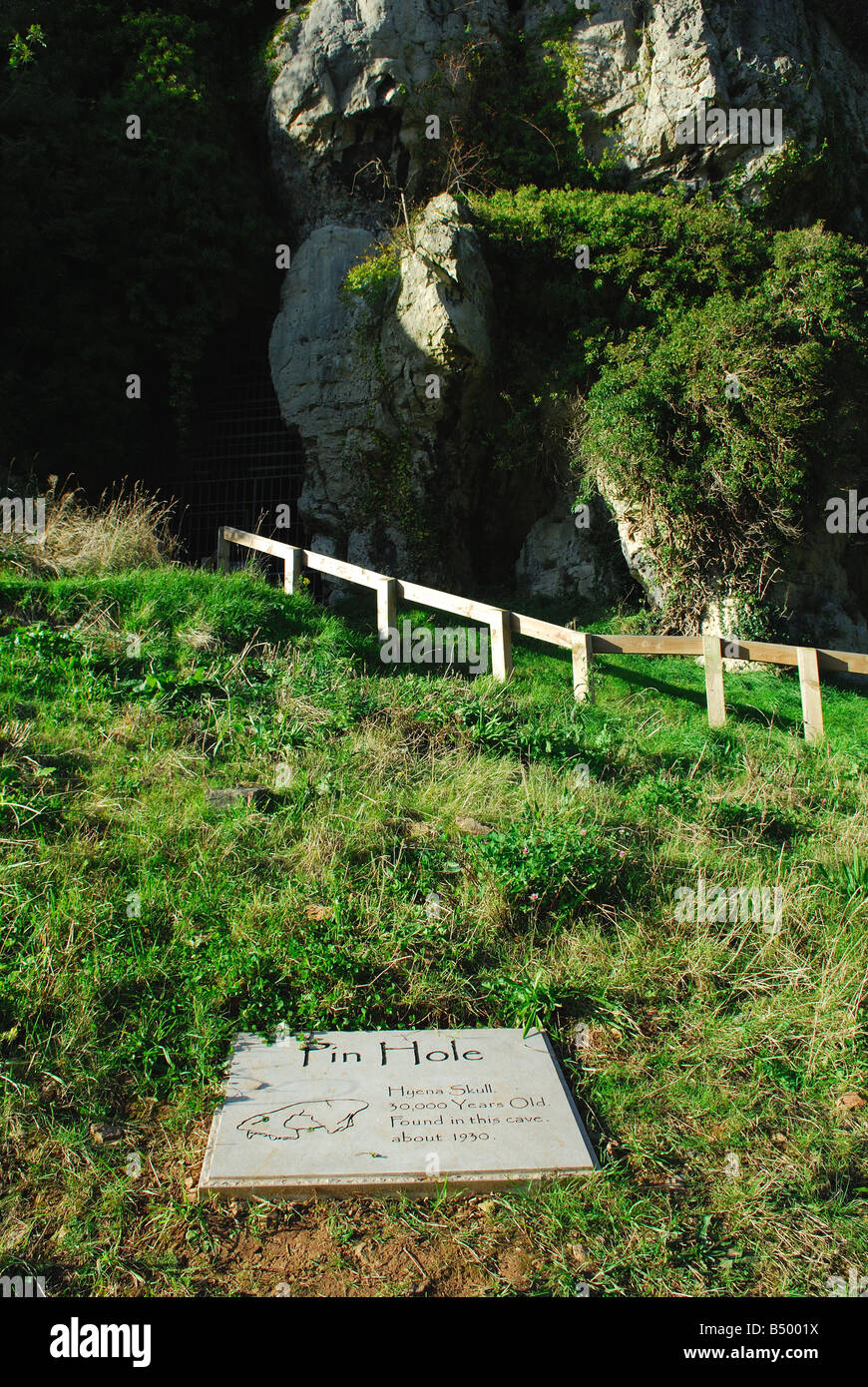 Creswell Crags (the pin hole Stock Photo - Alamy