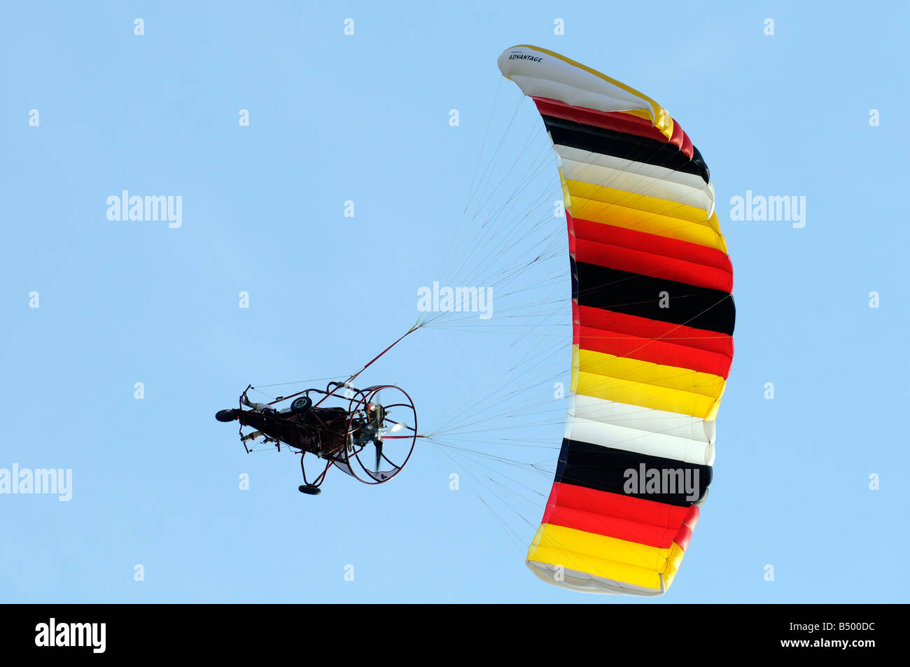 A powered parachute Stock Photo - Alamy