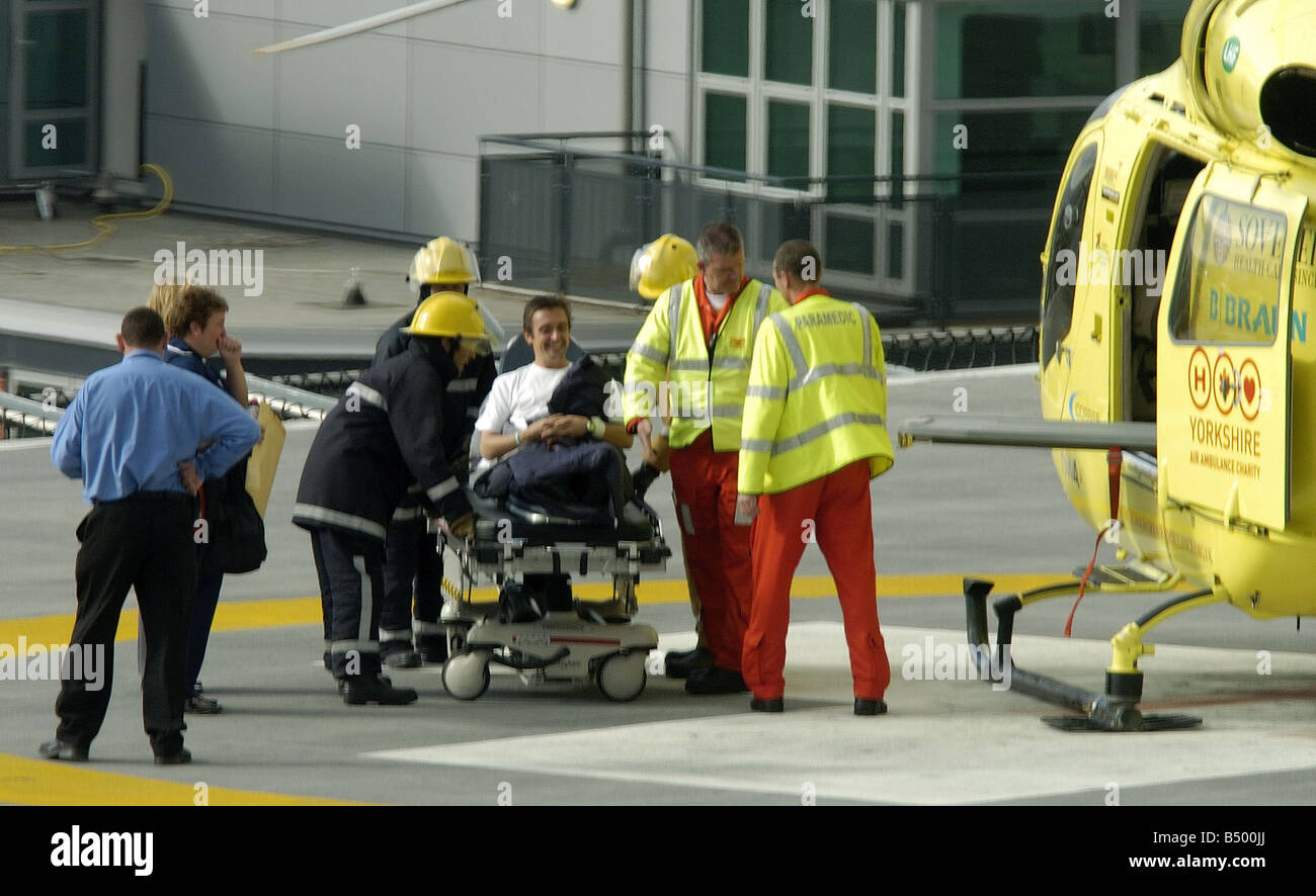 Richard Hammond taken from Leeds General Infirmary by helicopter ...