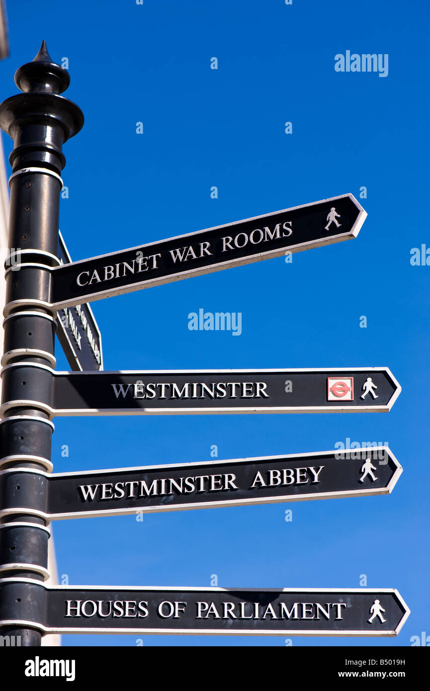 Road sign London United Kingdom Stock Photo - Alamy