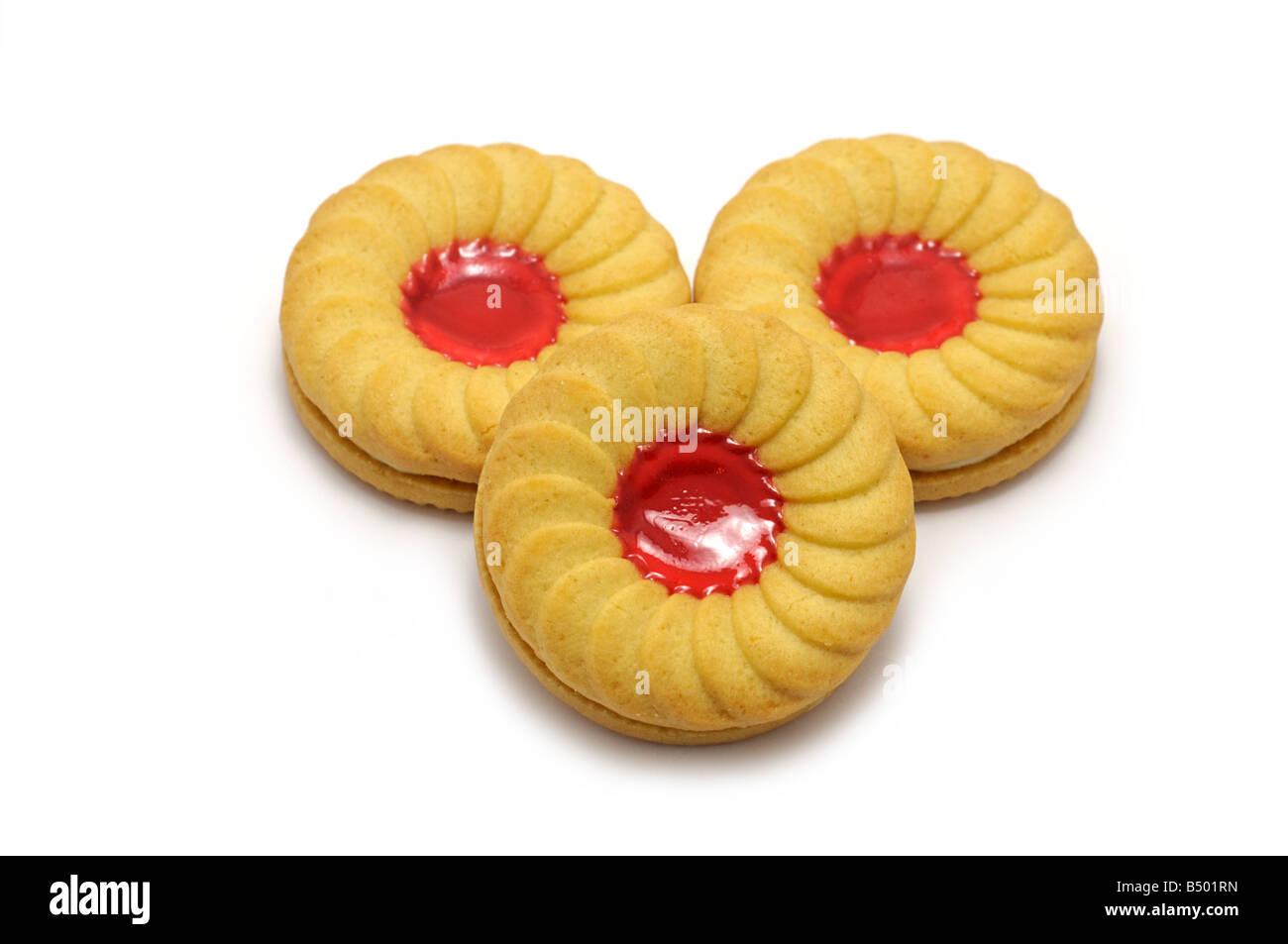 Jam and Cream Biscuits / Jammie Dodgers Stock Photo - Alamy