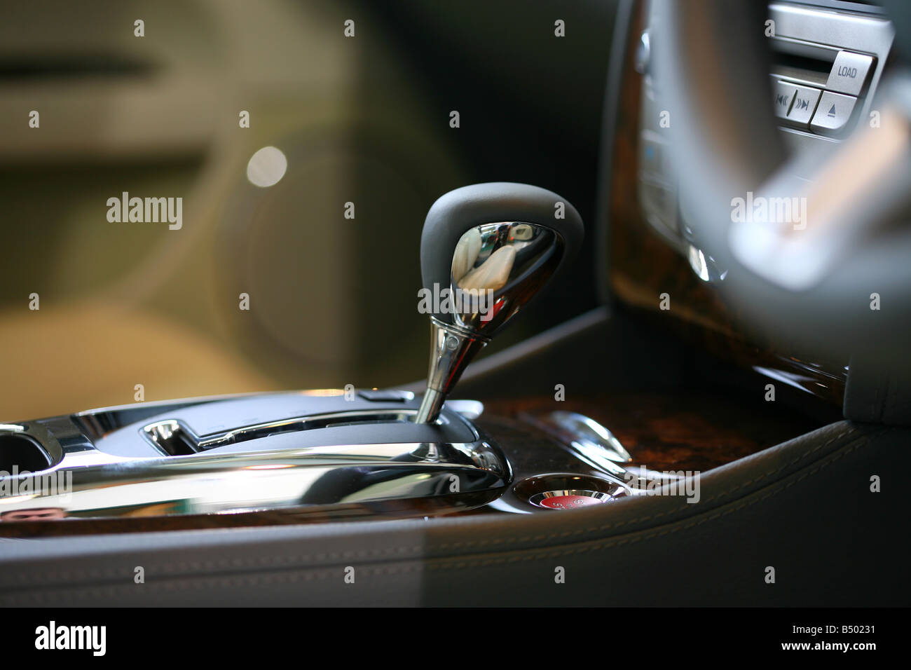 Automatic gear hi-res stock photography and images - Alamy