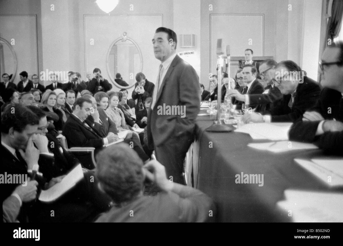 News of the world newspaper 1960s hi-res stock photography and images ...