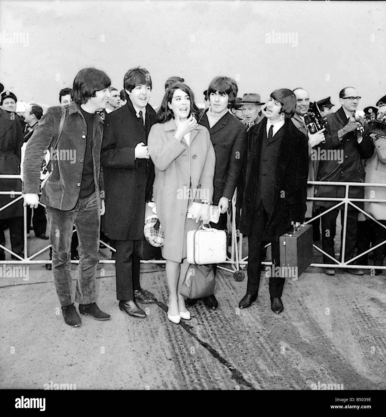 Eleanor bron hi-res stock photography and images - Alamy