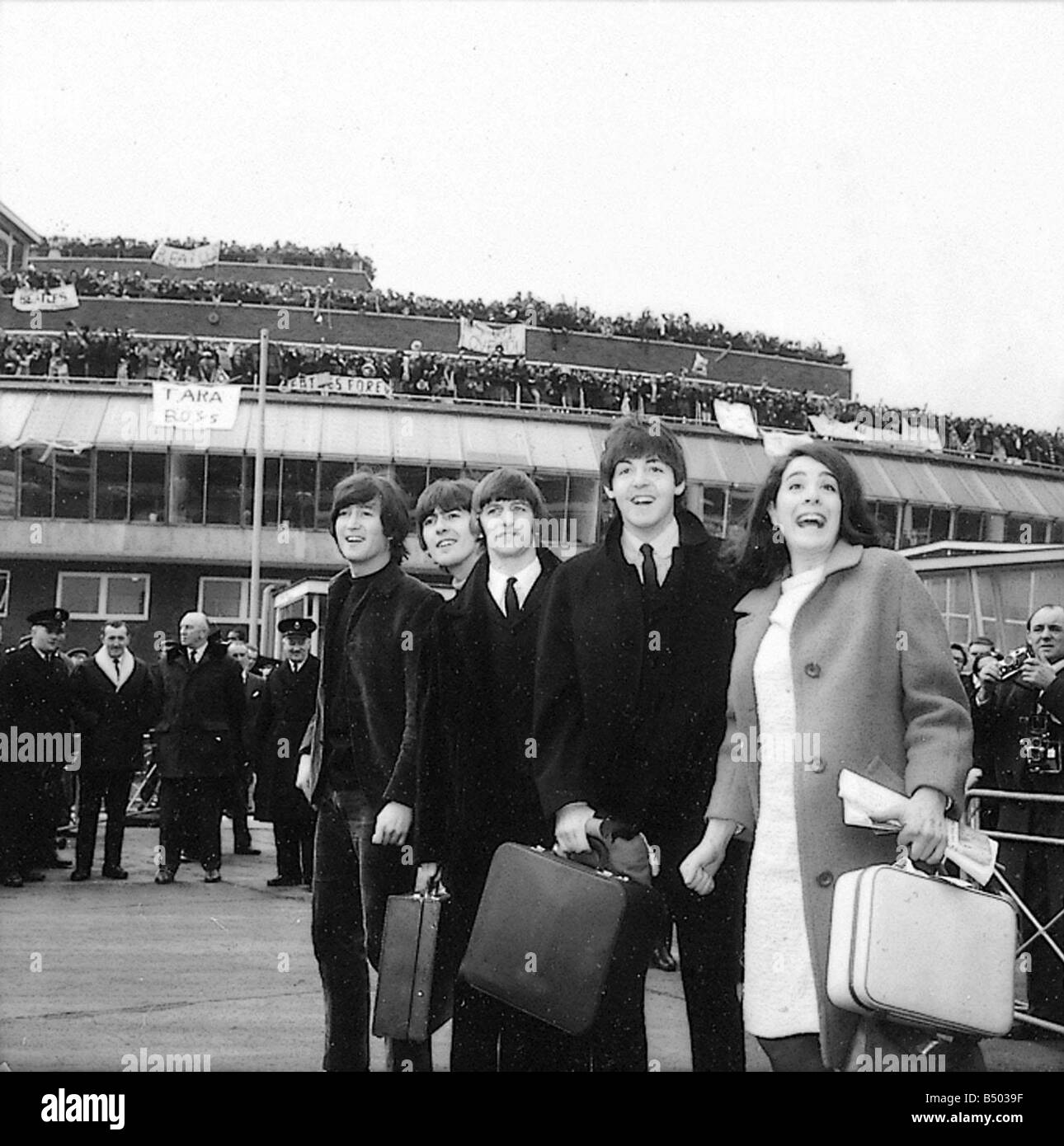 Eleanor bron hi-res stock photography and images - Alamy