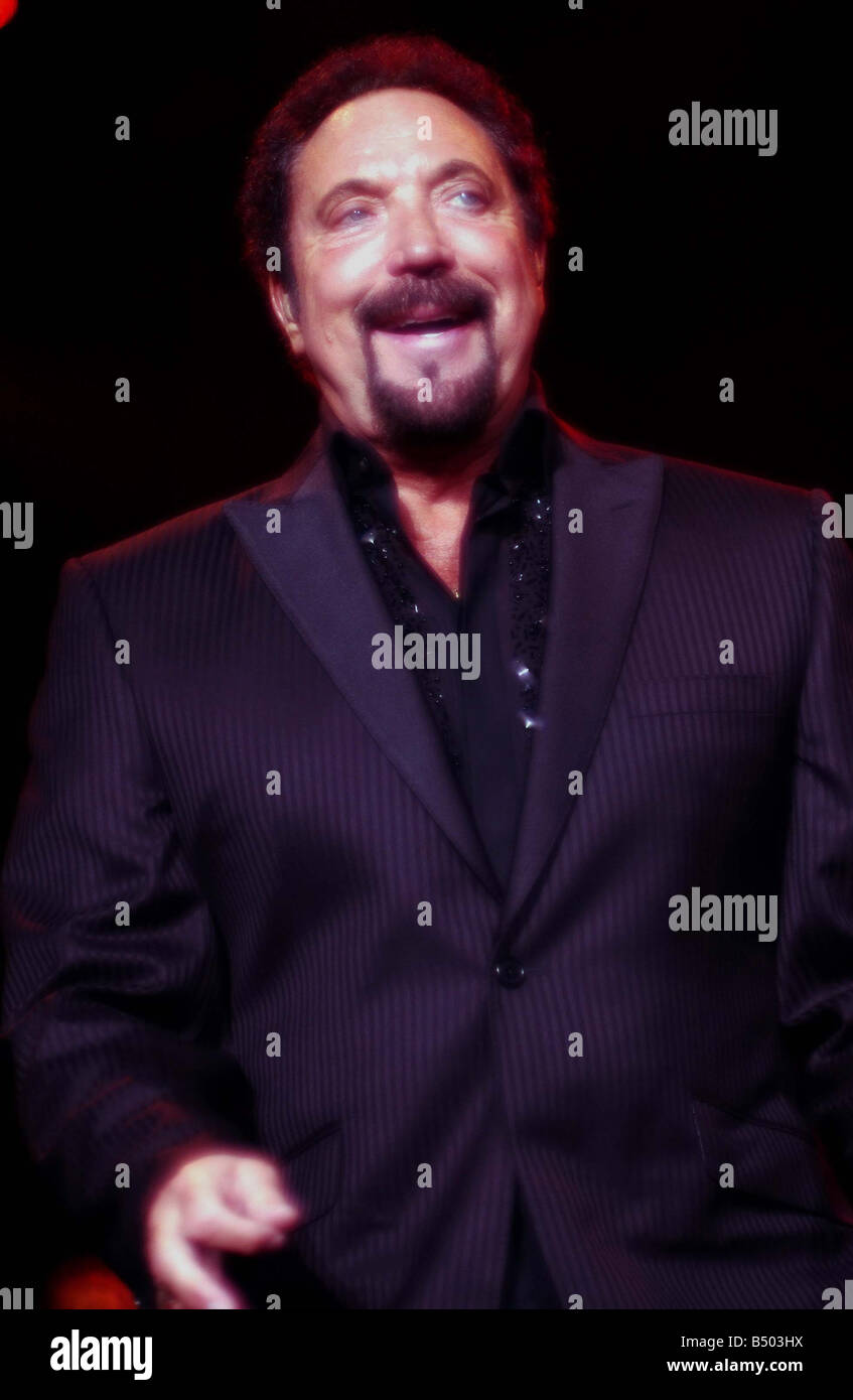 Tom jones uk singer in hi-res stock photography and images - Alamy