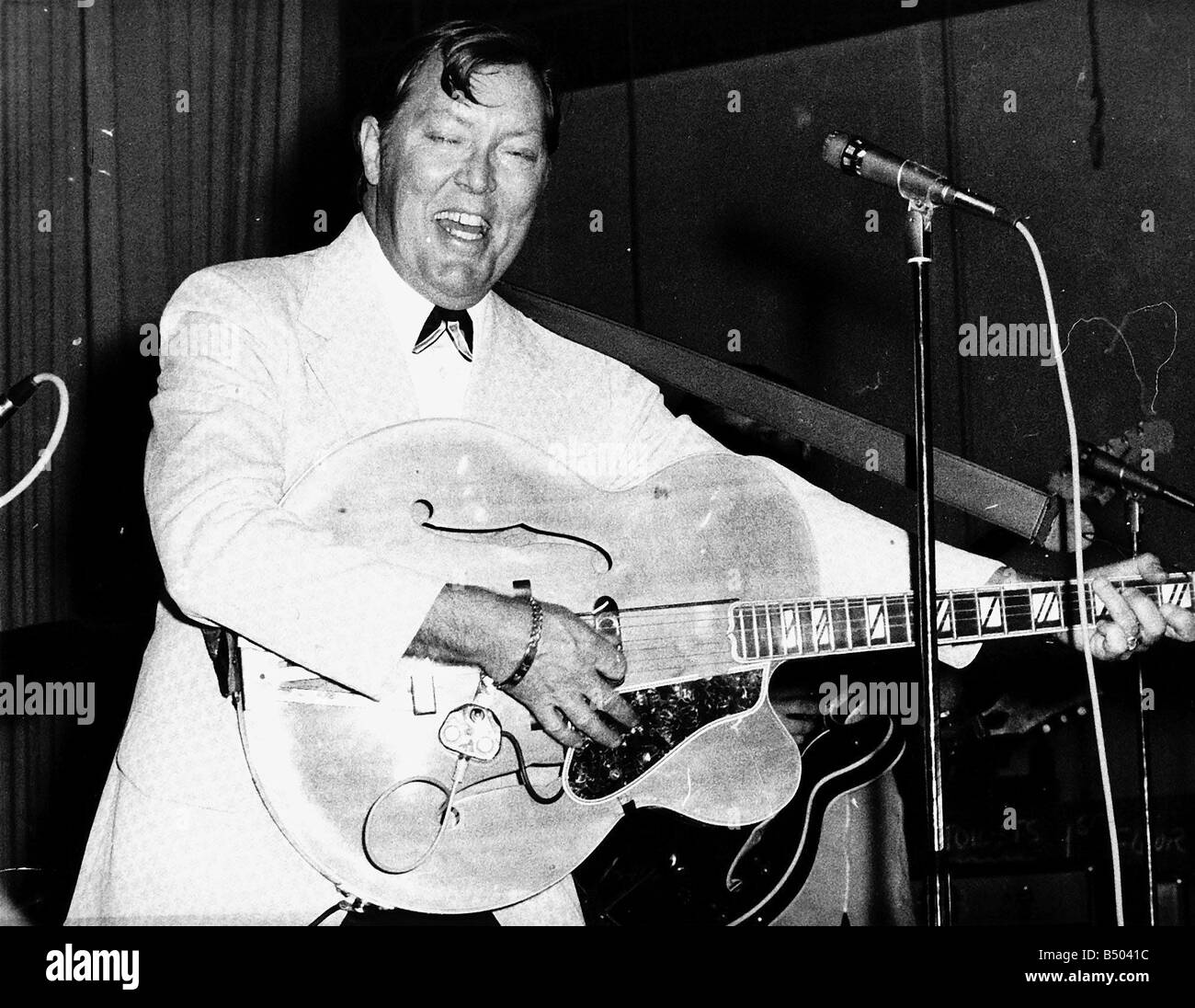 Bill haley 1950s Black and White Stock Photos & Images - Alamy
