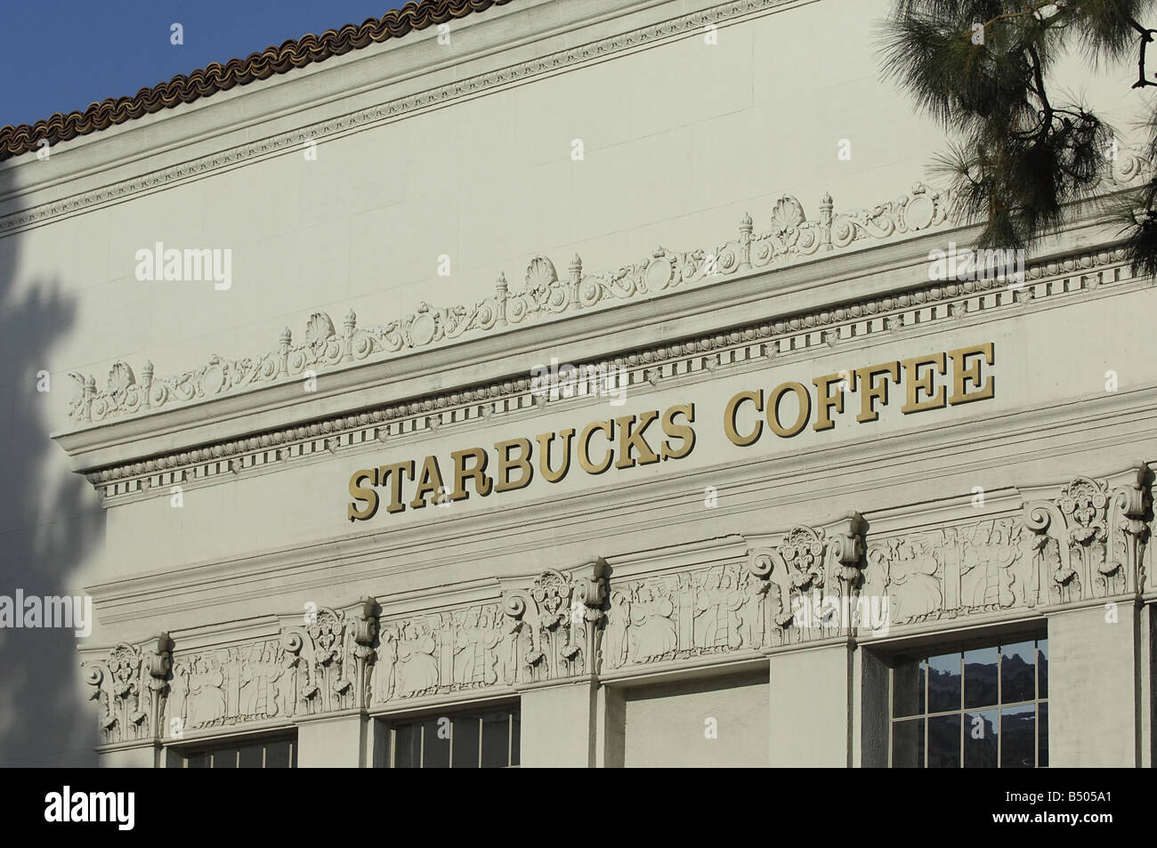 Starbucks Coffee building in Orange California Stock Photo - Alamy