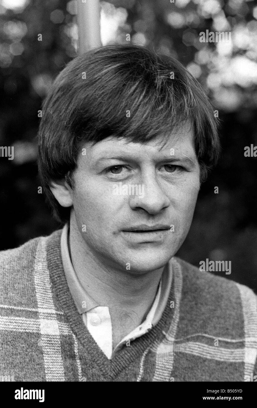 Alex higgins world snooker champion Black and White Stock Photos ...