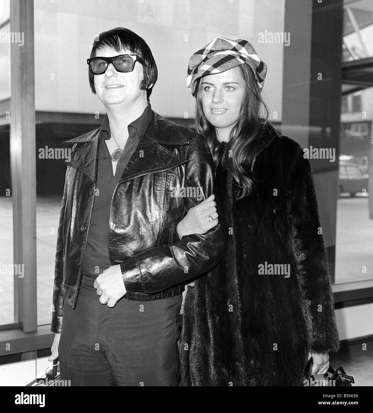 Roy orbison wife barbara anne hi-res stock photography and images - Alamy