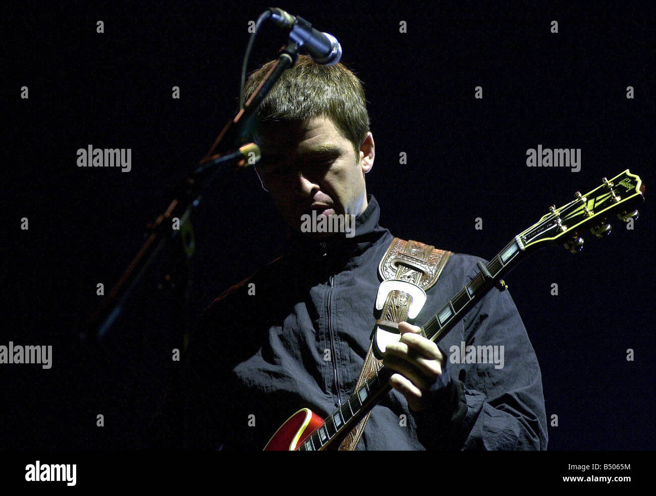 Oasis Performing In The Odyssey Belfast June 2002 Noel Gallagher of ...