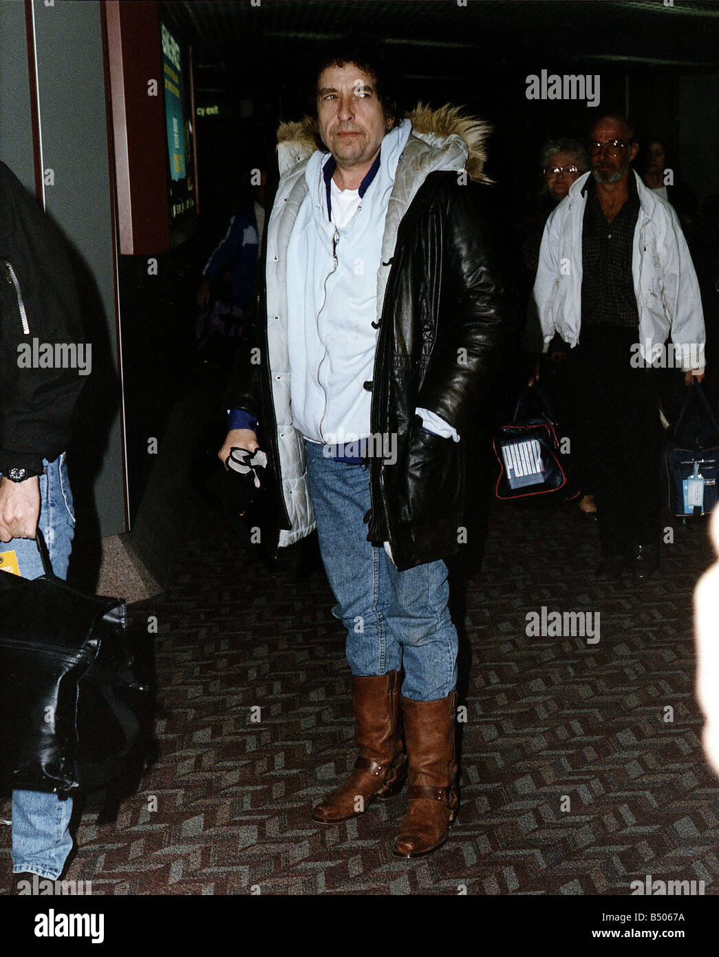 Bob Dylan Pop Singer at Heathrow Airport Stock Photo - Alamy