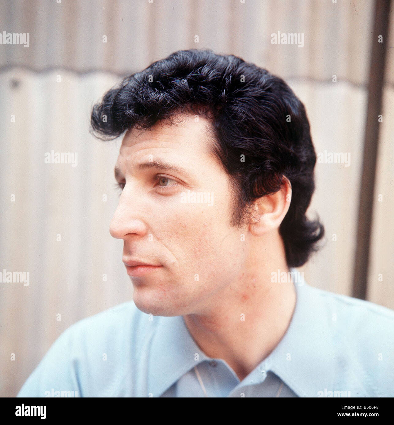 Tom Jones's Instagram, Twitter & Facebook on IDCrawl