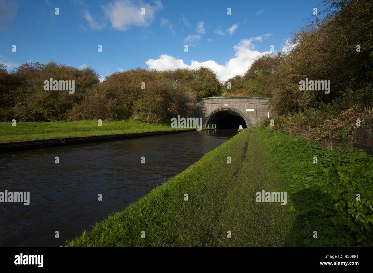 Netherton Tunnel South Portal Netherton Dudley West Midlands England UK ...