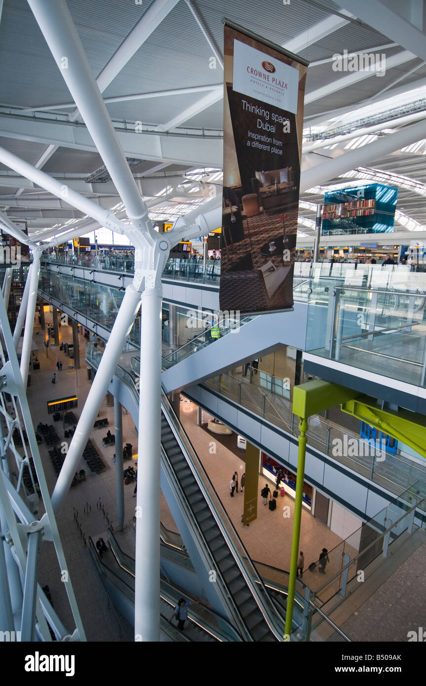 Interior of terminal 5 hi-res stock photography and images - Alamy