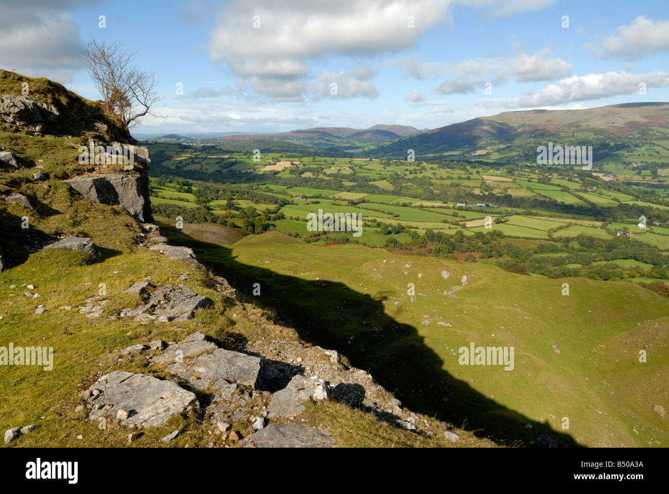 Llangattock Escarpment near Crickhowell Stock Photo - Alamy