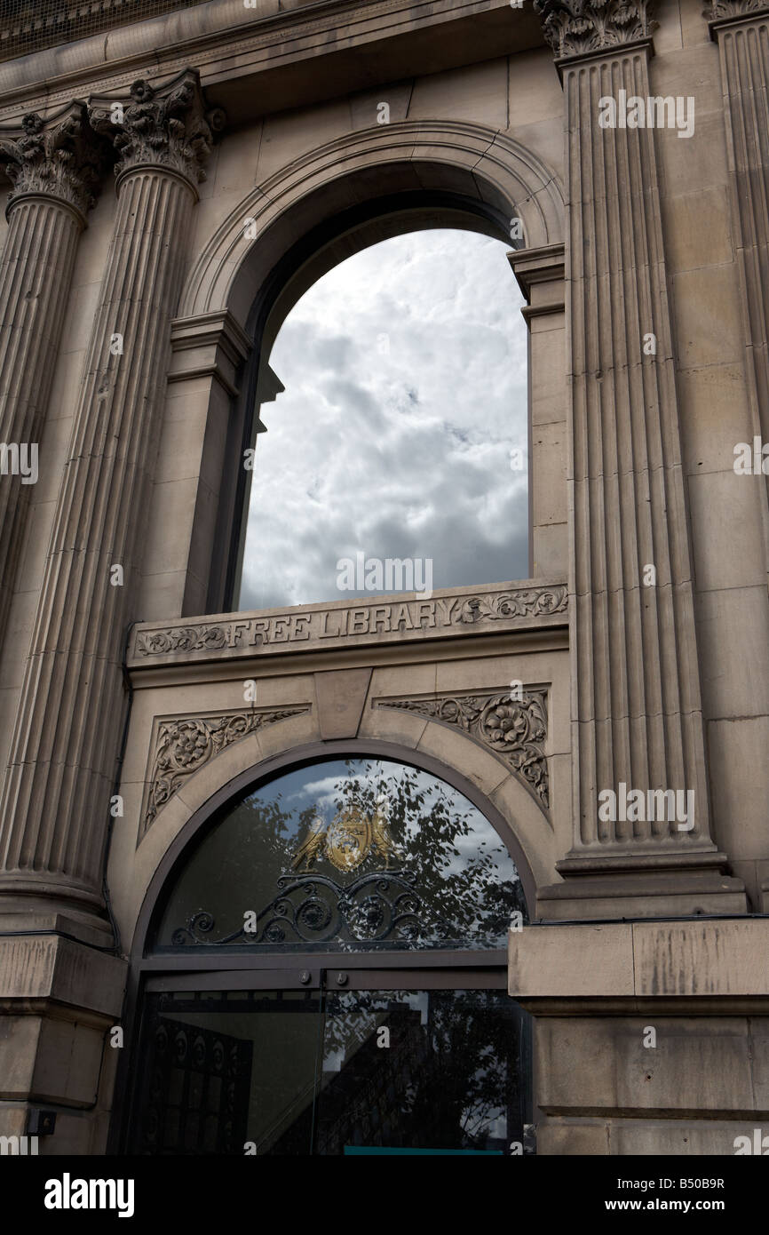 Leeds library hi-res stock photography and images - Alamy