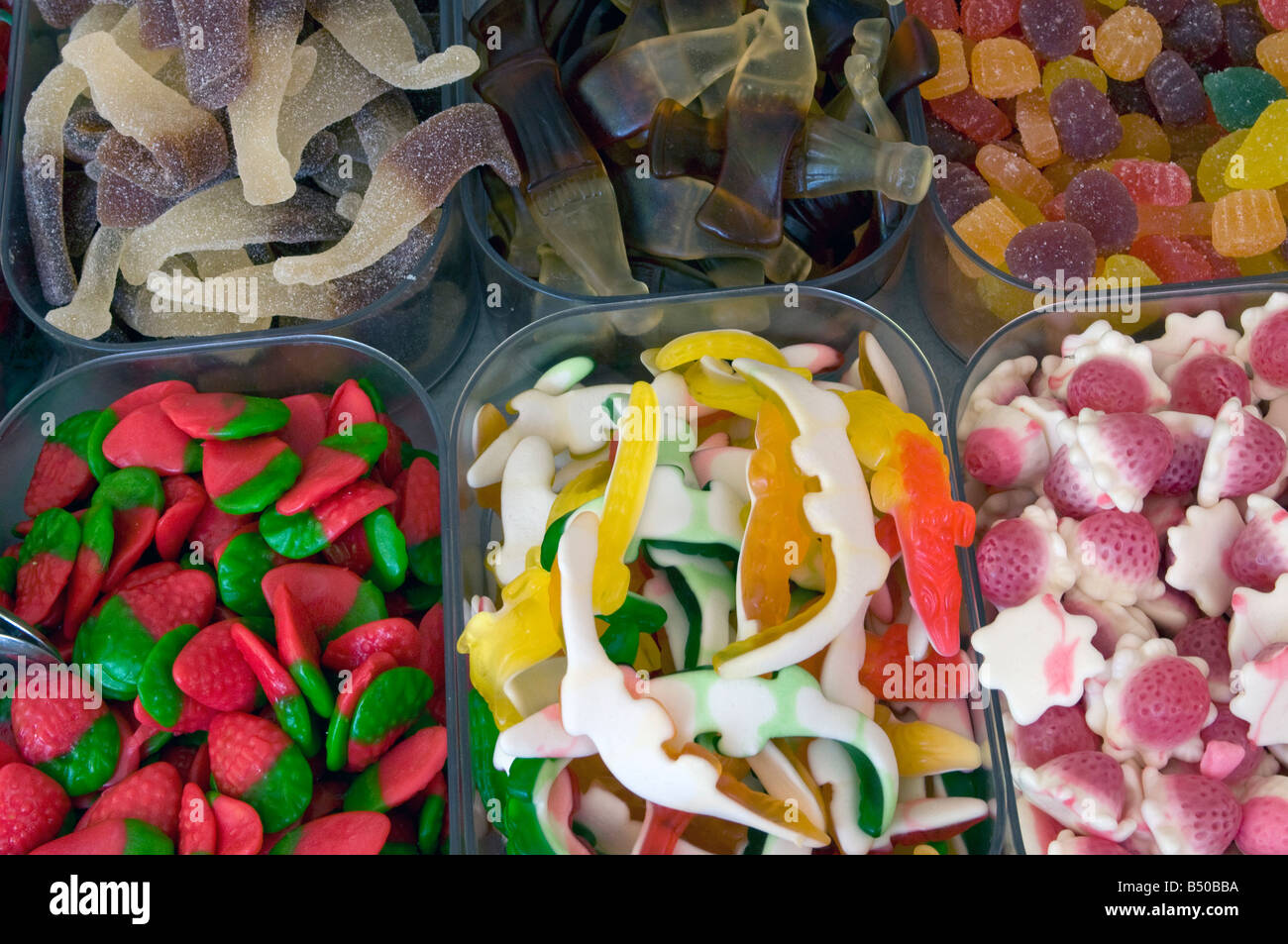 Sweets stall hi-res stock photography and images - Alamy