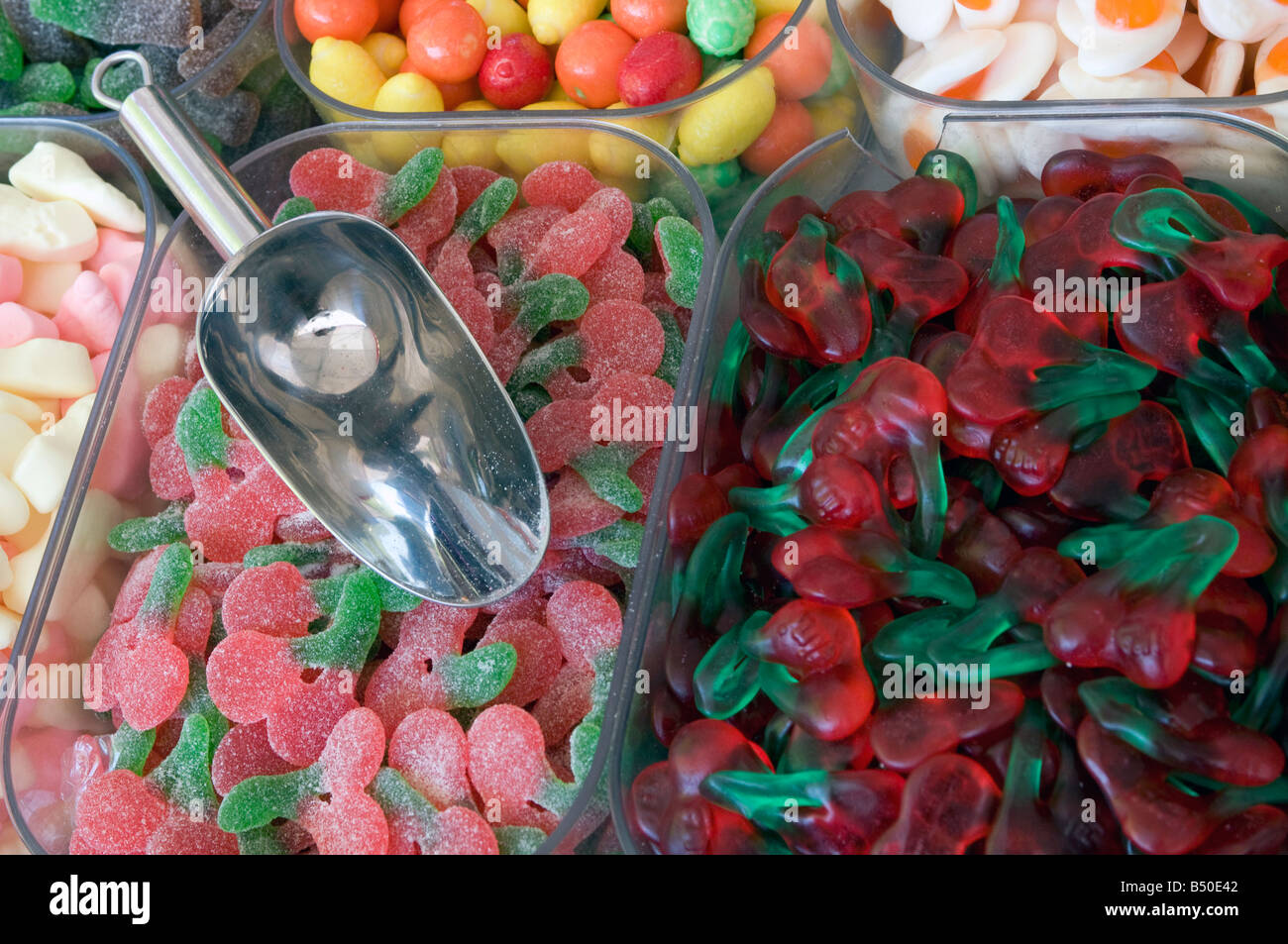 Sweets stall hi-res stock photography and images - Alamy