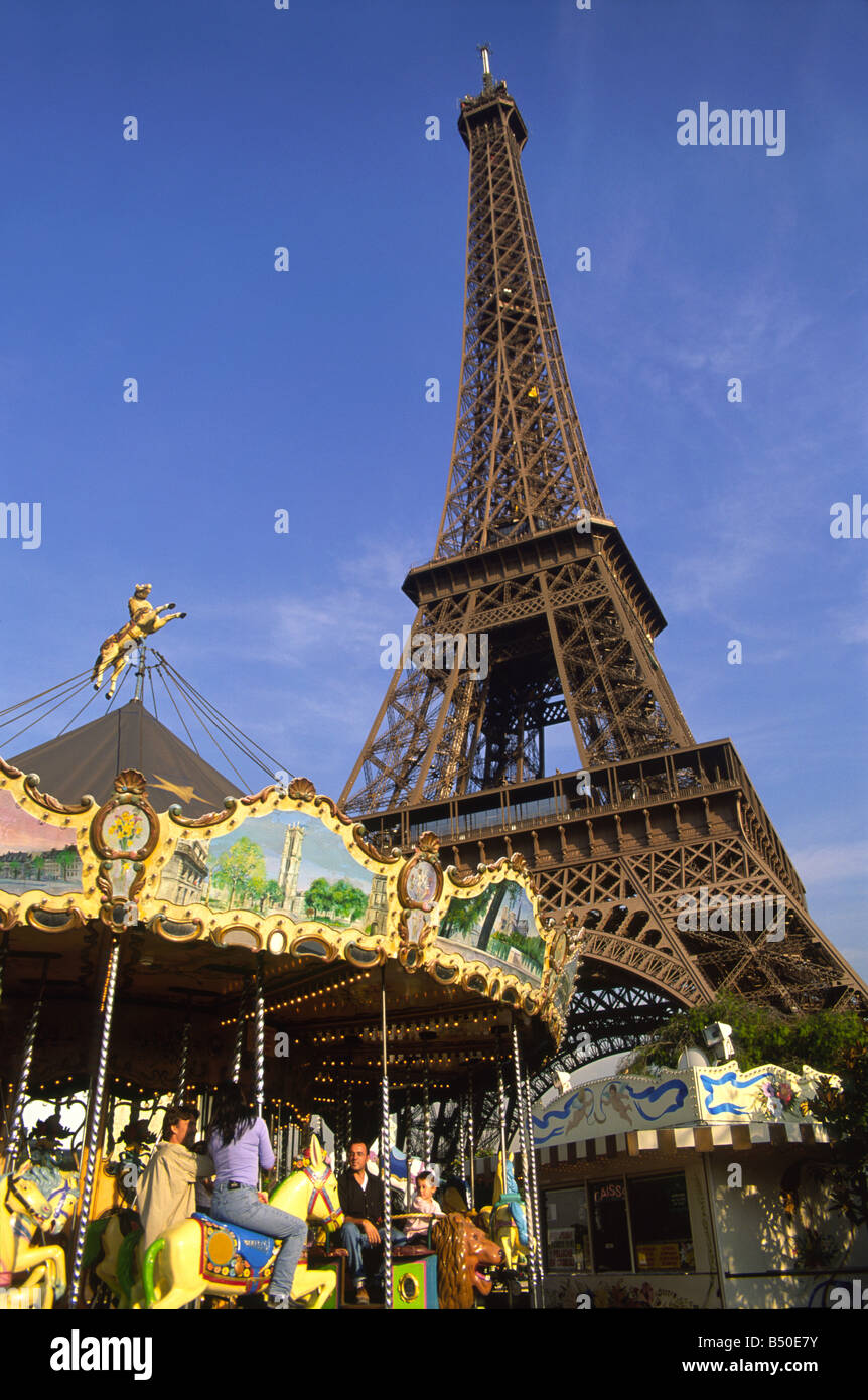 Eiffel Tower & Carousel, Paris, France Stock Photo - Alamy Eiffel Tower & Carousel, Paris, France Stock Photo - Alamy