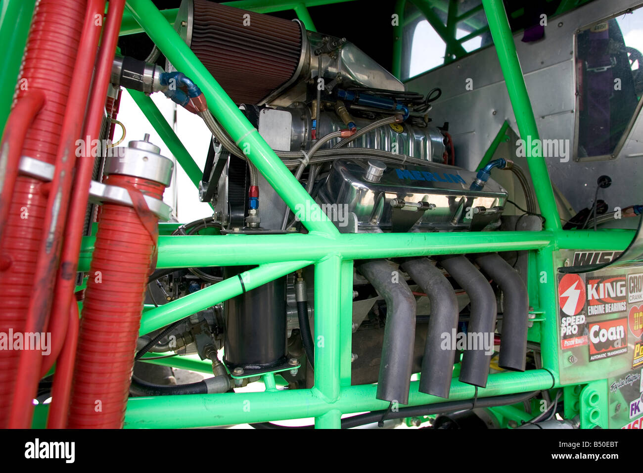 Grave digger monster truck engine hi-res stock photography and images ...