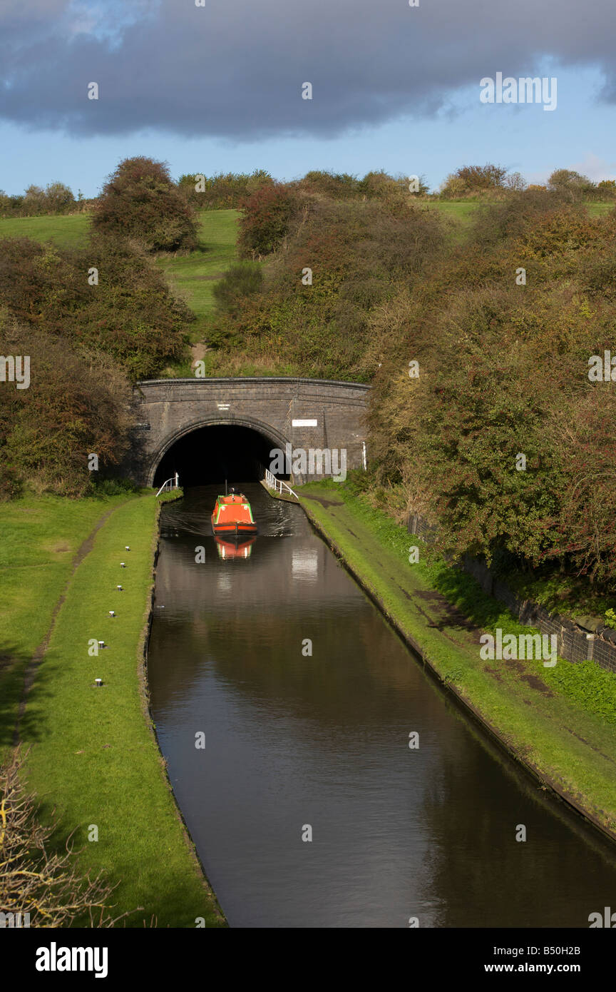 Netherton Tunnel South Portal Netherton Dudley West Midlands England UK ...