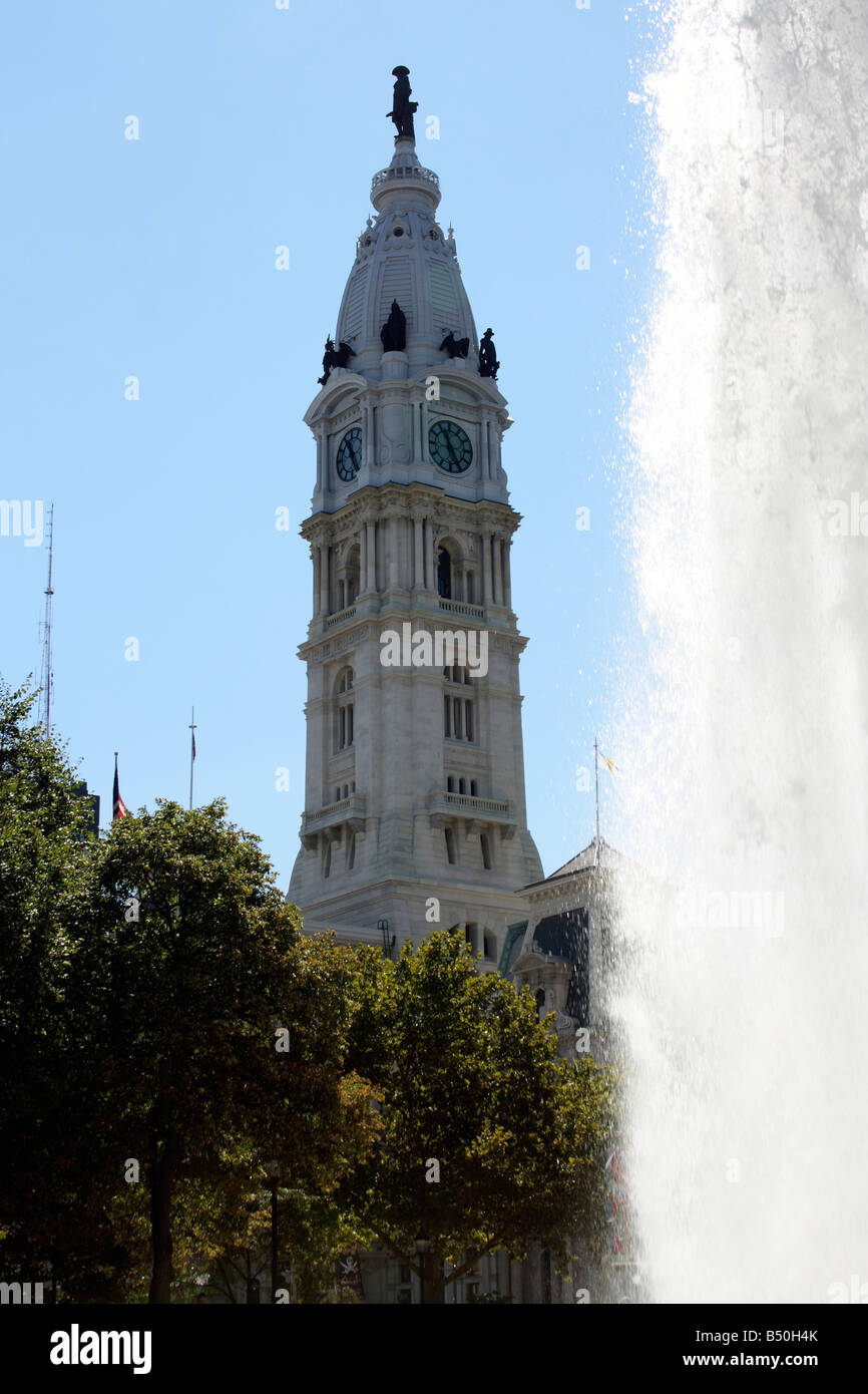 Philadelphia fountain and tower,USA Stock Photo - Alamy