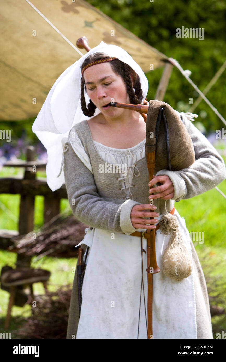 Scottish small pipes hi-res stock photography and images - Alamy