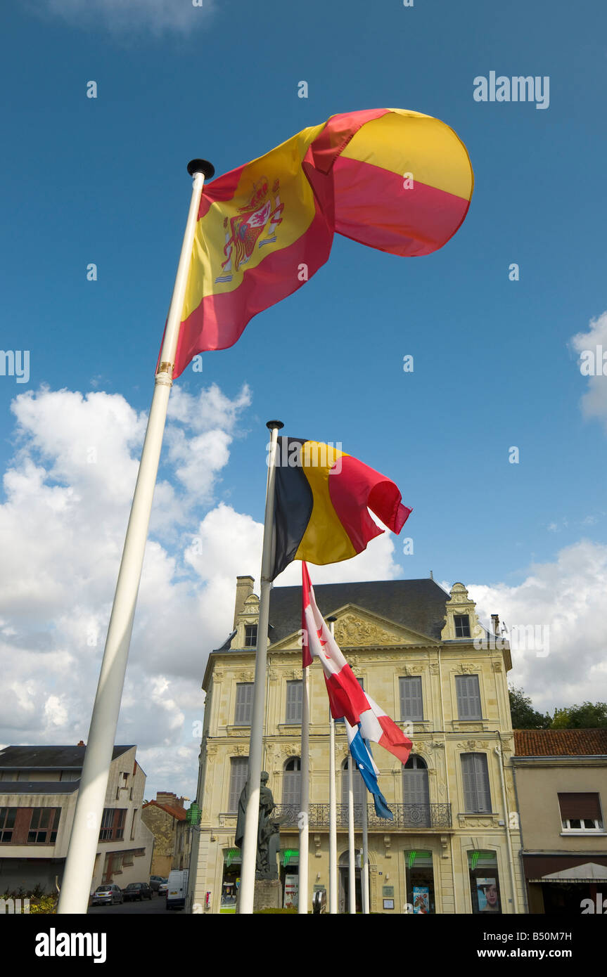 Loudun hi-res stock photography and images - Alamy