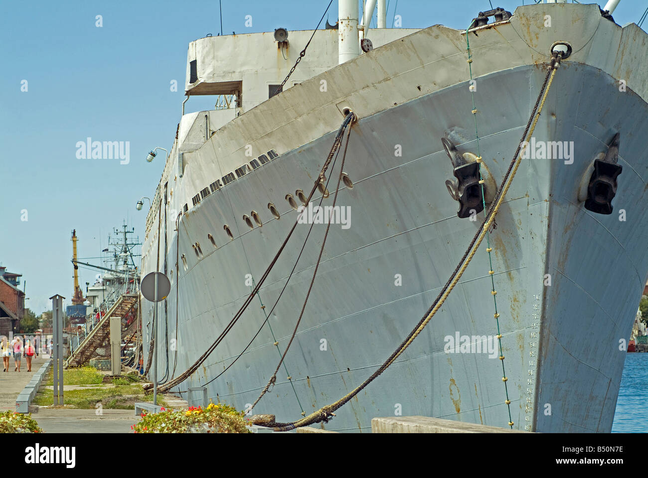 Ancient trading ships hi-res stock photography and images - Alamy