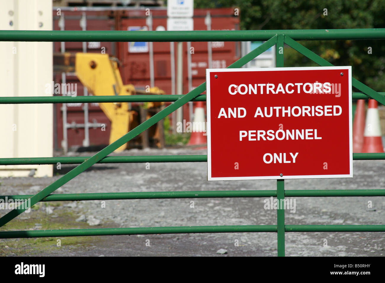 contractors and authorised personnel only sign notice at works entrance ...