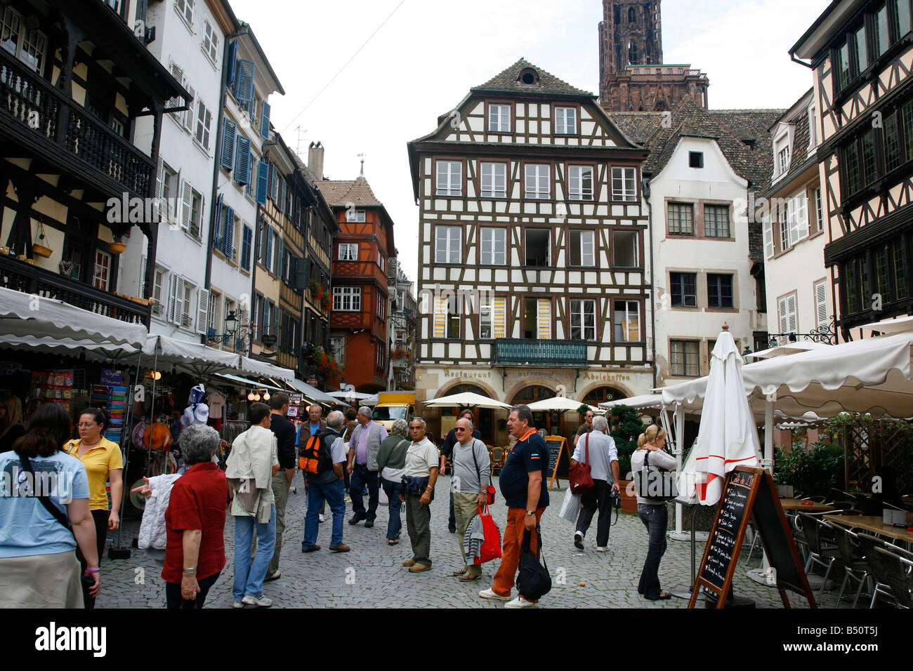Old houses in strasbourg hi-res stock photography and images - Alamy