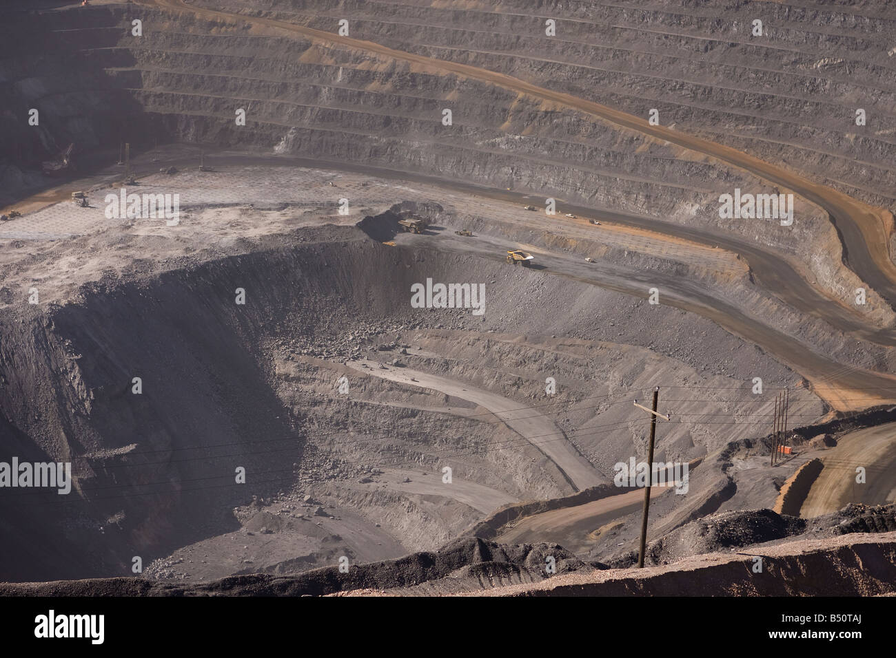 Open pit gold mining operation hi-res stock photography and images - Alamy