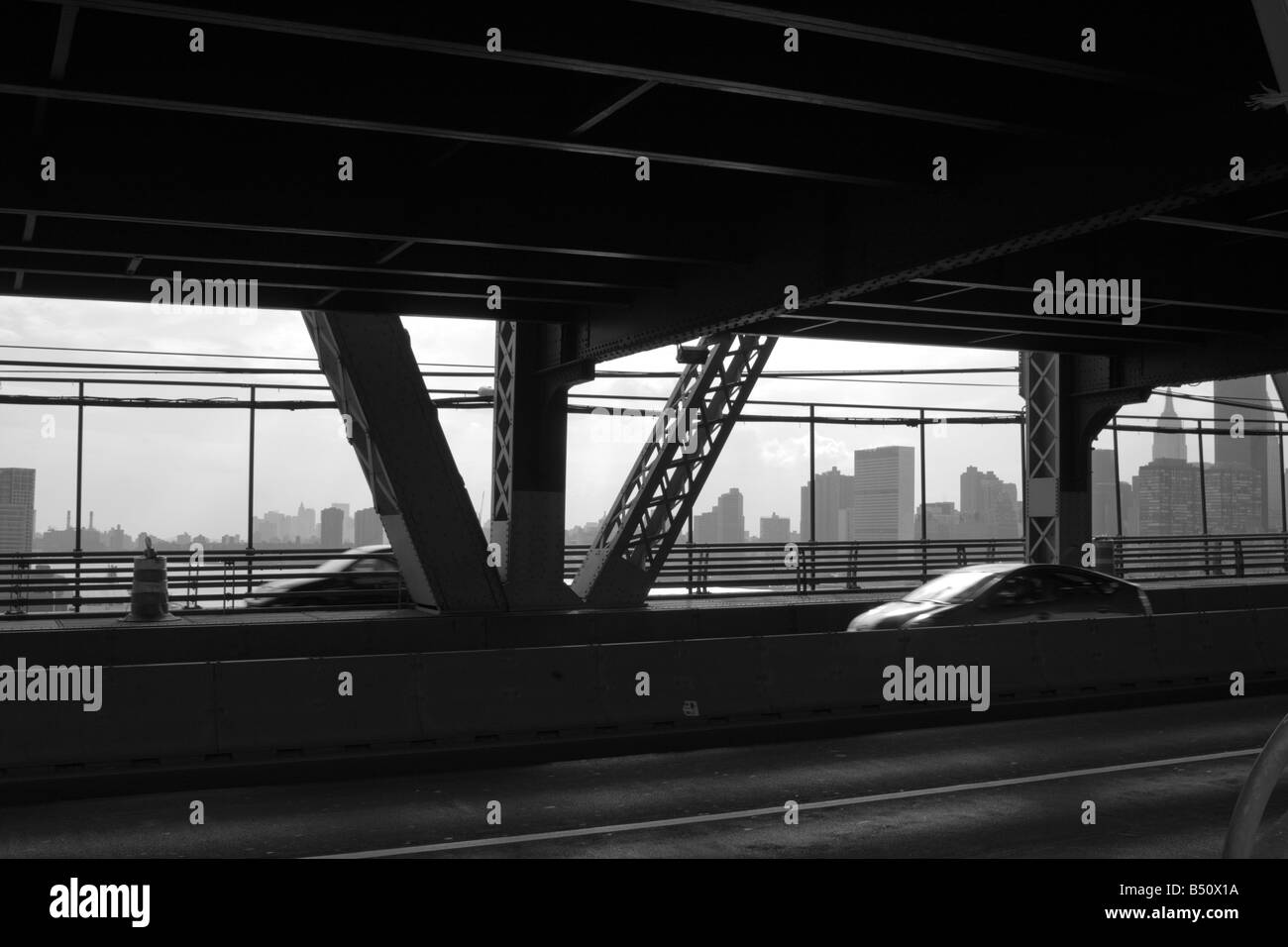 Queensborough bridge view to manhattan Stock Photo - Alamy