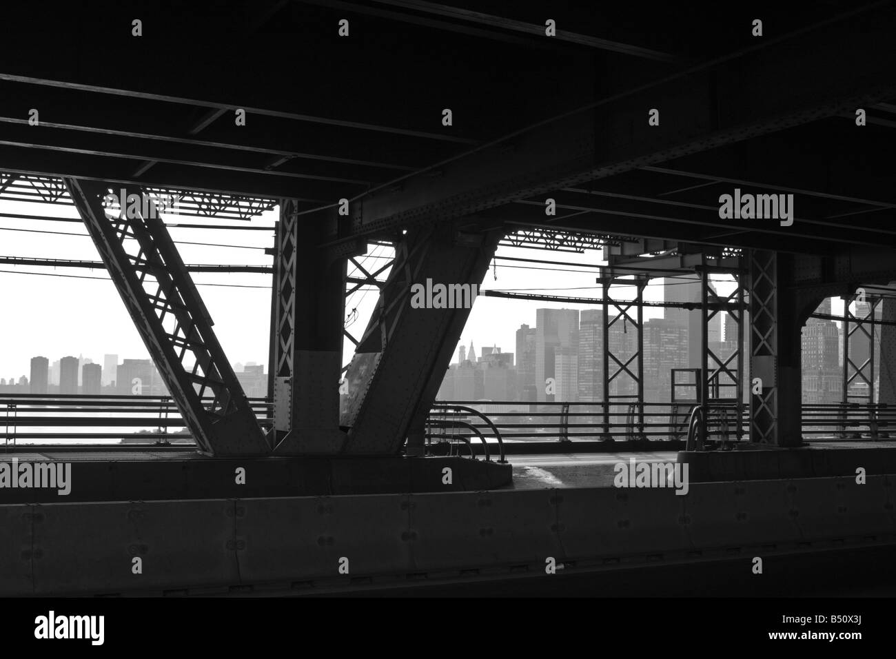 Queensborough bridge view to manhattan Stock Photo - Alamy