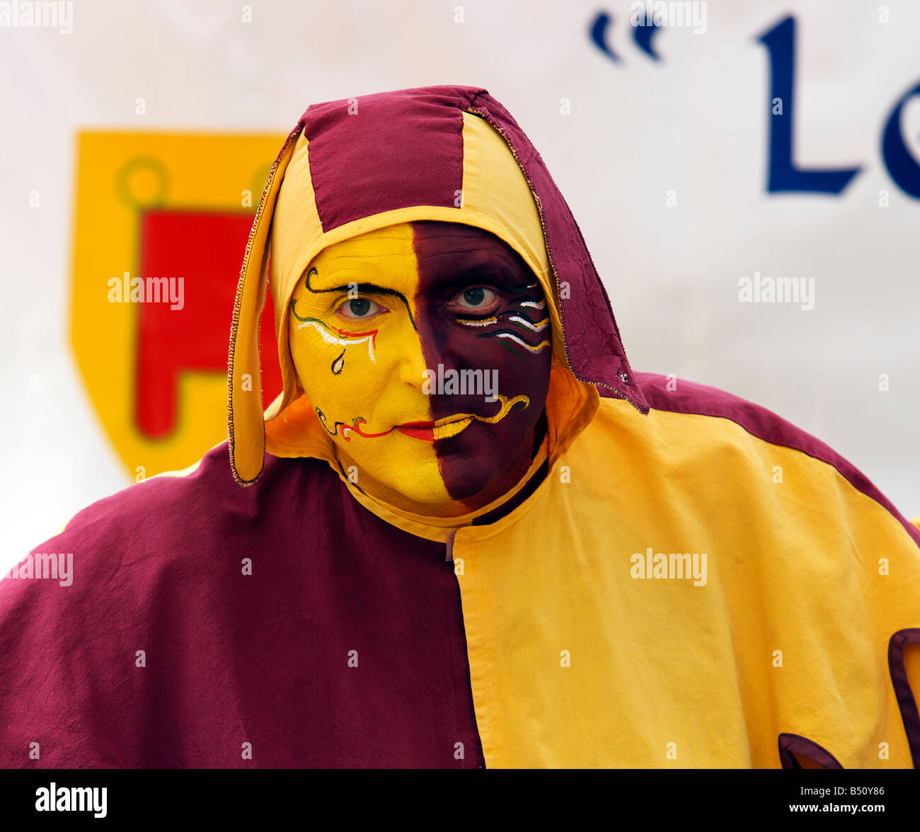 Jesters medieval hi-res stock photography and images - Alamy