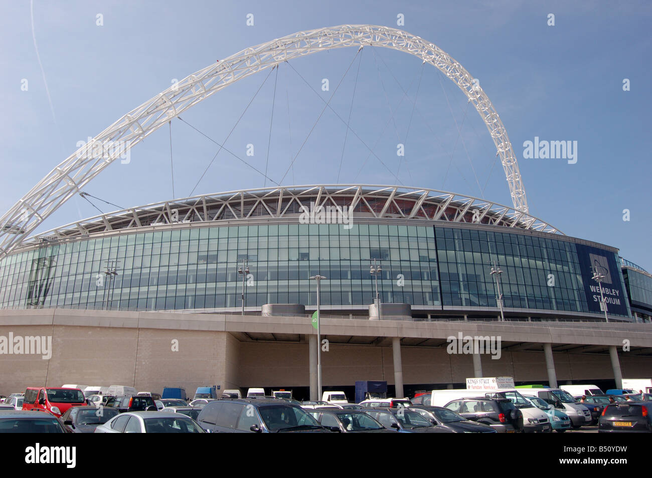 The New Wembley Stadium Stock Photo - Alamy