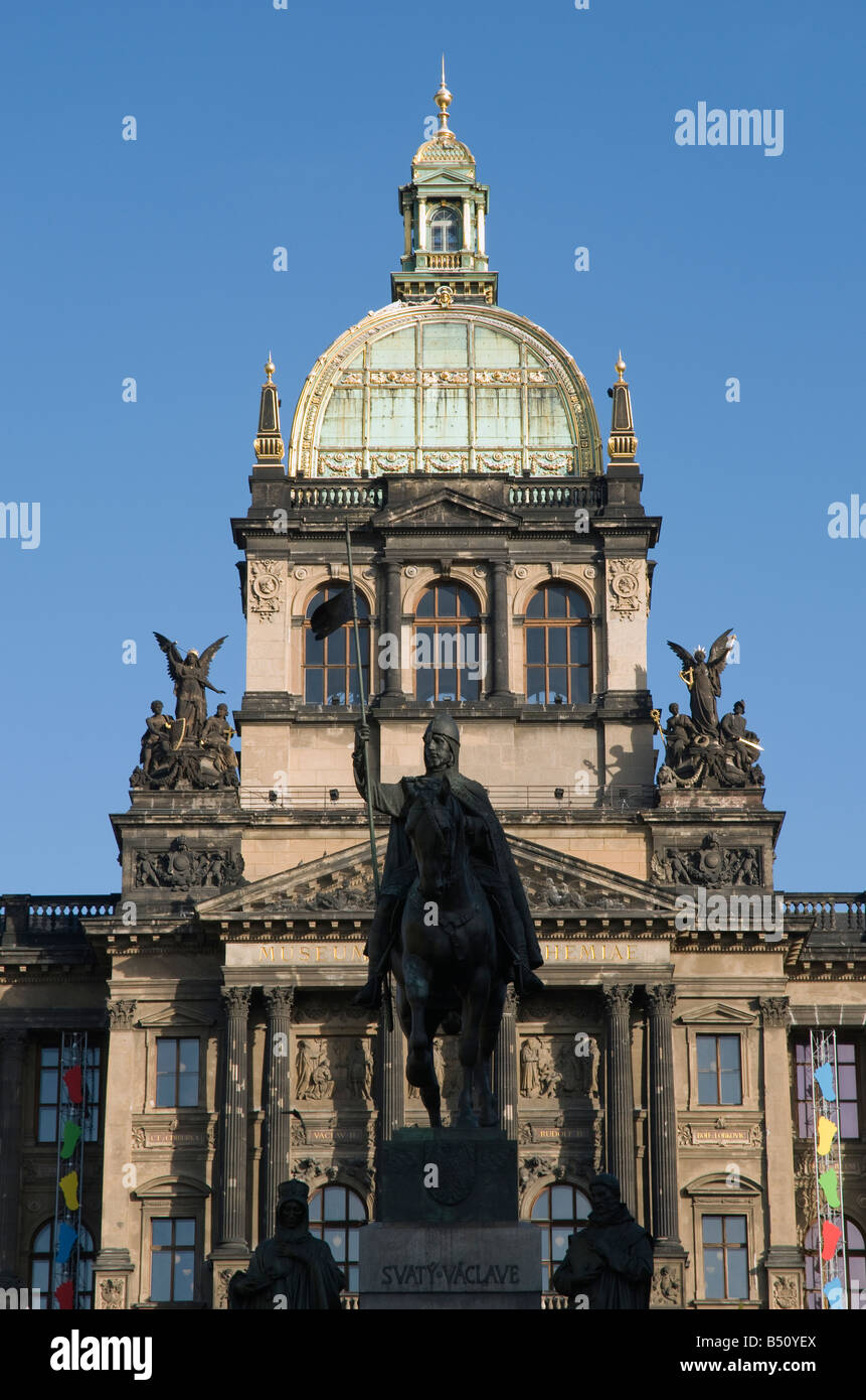 Wenceslas monument hi-res stock photography and images - Alamy