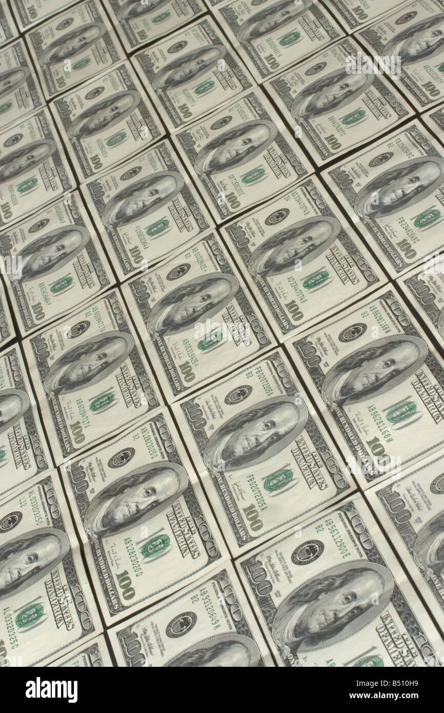 Lots of hundred dollar bank notes Stock Photo - Alamy
