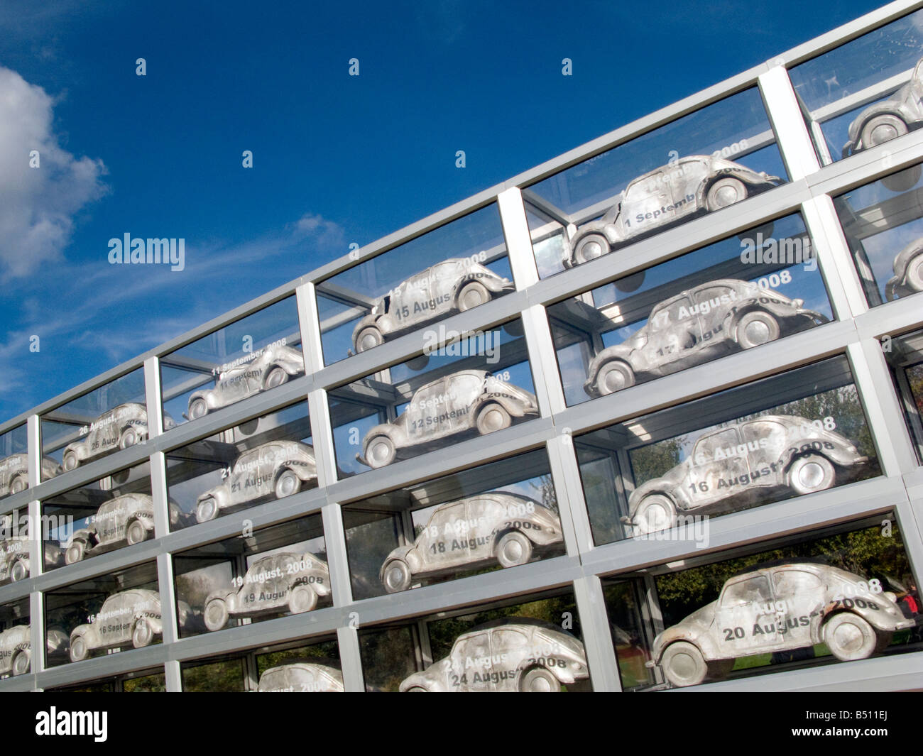 Frieze art fair hi-res stock photography and images - Alamy