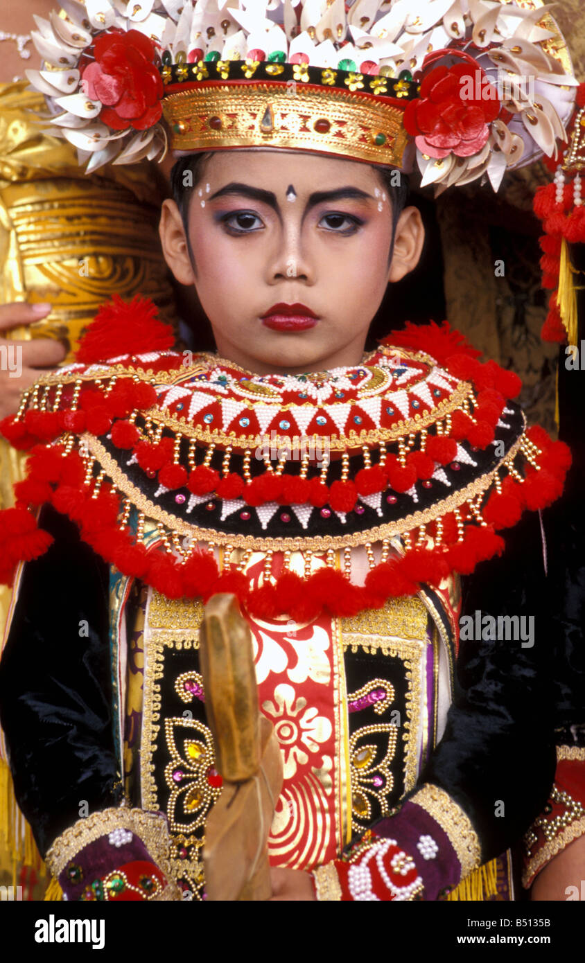 boy in ceremonial attire pasar seni denpasar bali indonesia Stock Photo ...