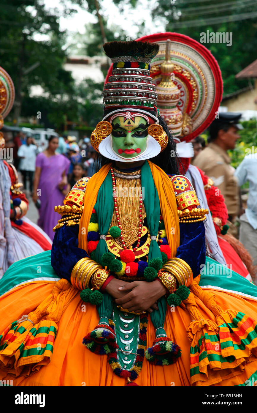 Kathakali hi-res stock photography and images - Alamy