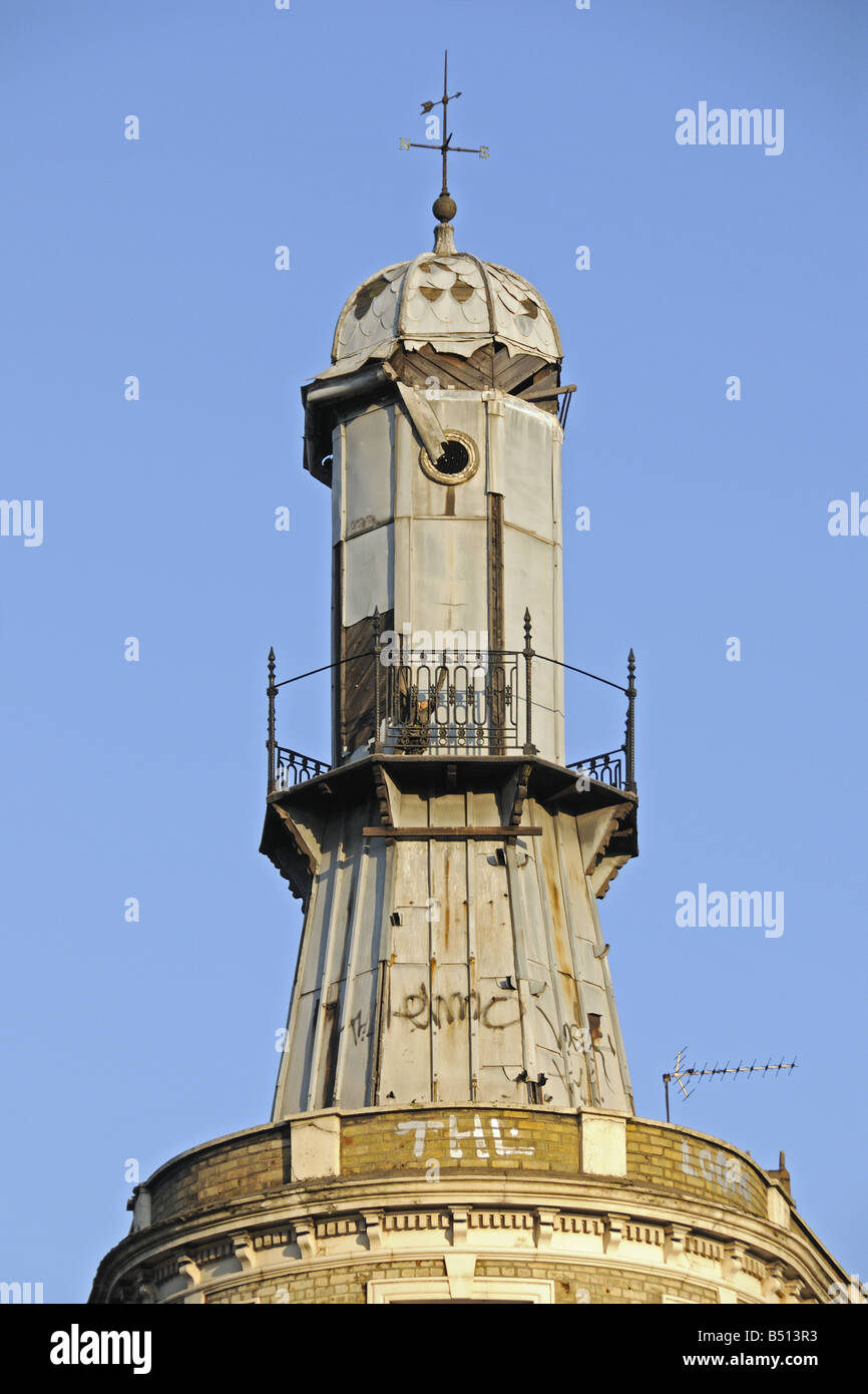 The Oysterhouse Lighthouse Kings Cross London England UK Stock Photo ...